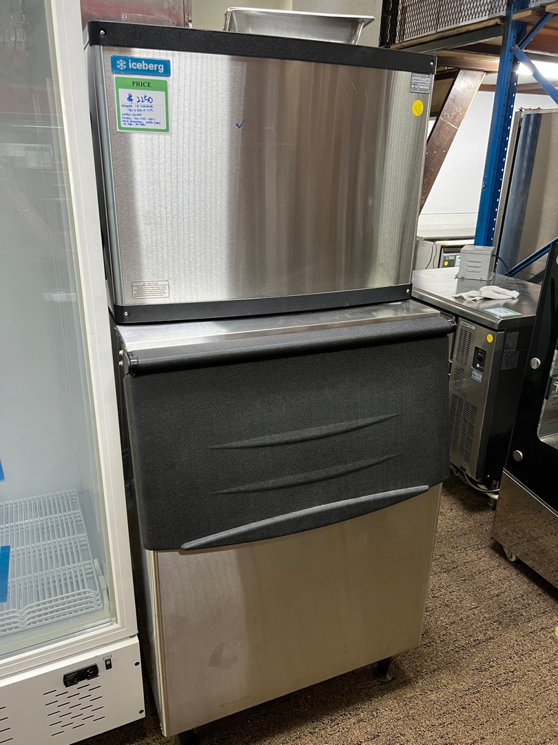 Very New Iceberg Ice Machine up to 225Kg, TV & Home Appliances, Kitchen ...