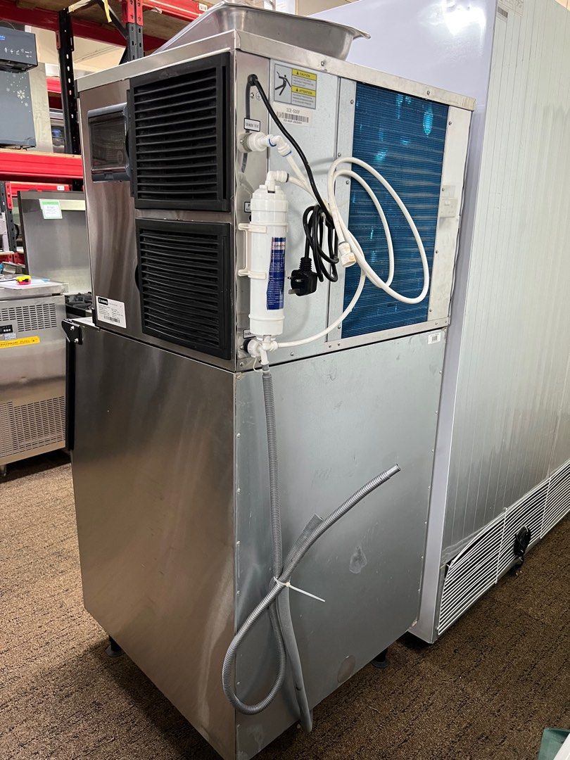 Very New Iceberg Ice Machine up to 225Kg, TV & Home Appliances, Kitchen ...