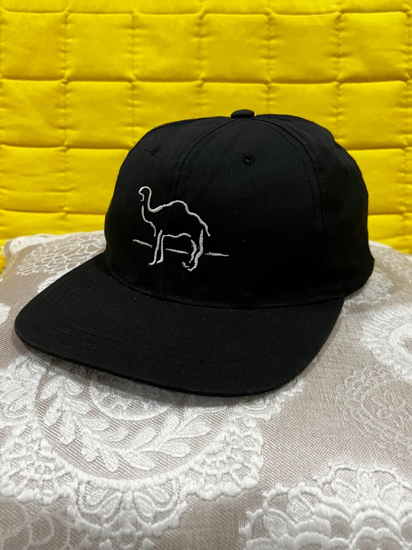 Vintage Camel Cap, Men's Fashion, Watches & Accessories, Cap & Hats on ...