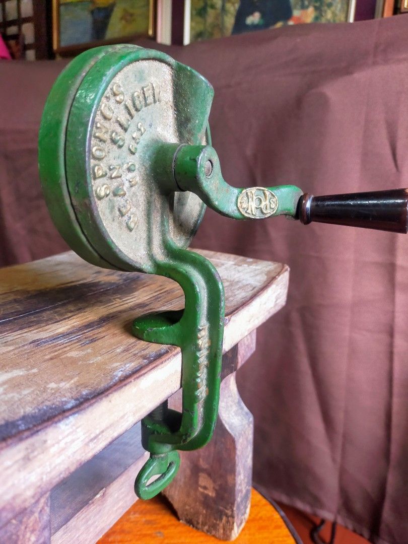Vintage Spong's bean slicer, Hobbies & Toys, Memorabilia & Collectibles ...