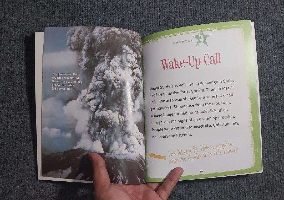 VOLCANOES: Scholastic A True Book Series, Hobbies & Toys, Books ...