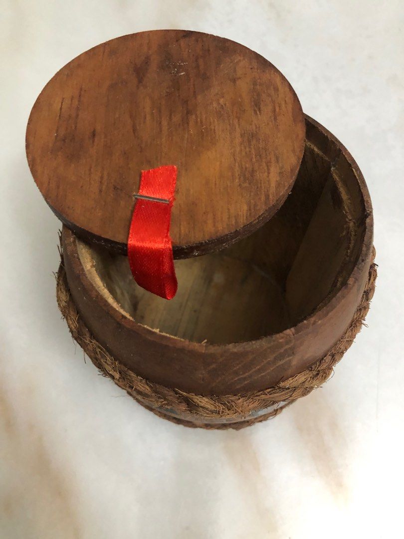 Wooden barrel 4 inches height, Furniture & Home Living, Home ...