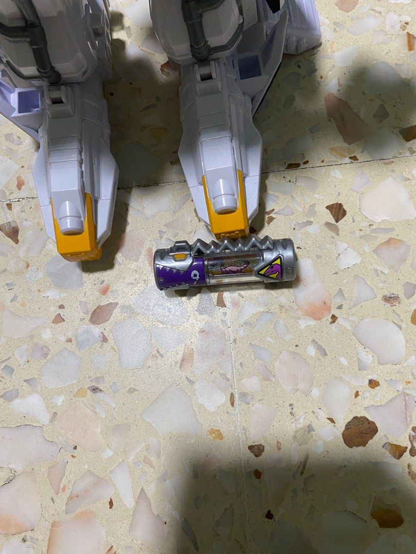 Zyuden Sentai Kyoryuger Plezuon Mecha, Hobbies & Toys, Toys & Games on ...