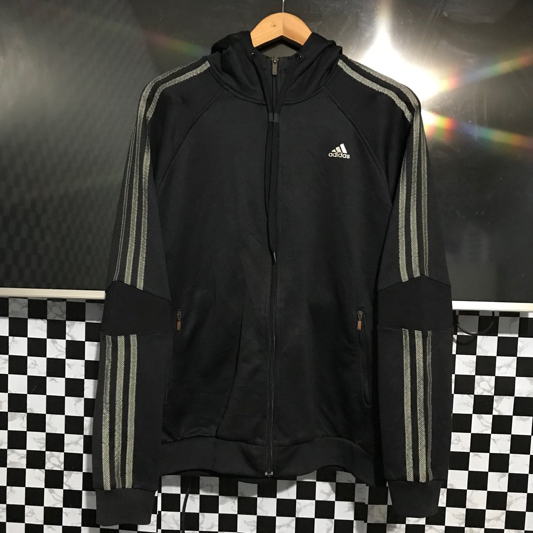 ADIDAS 3 LINES HOODIE on Carousell