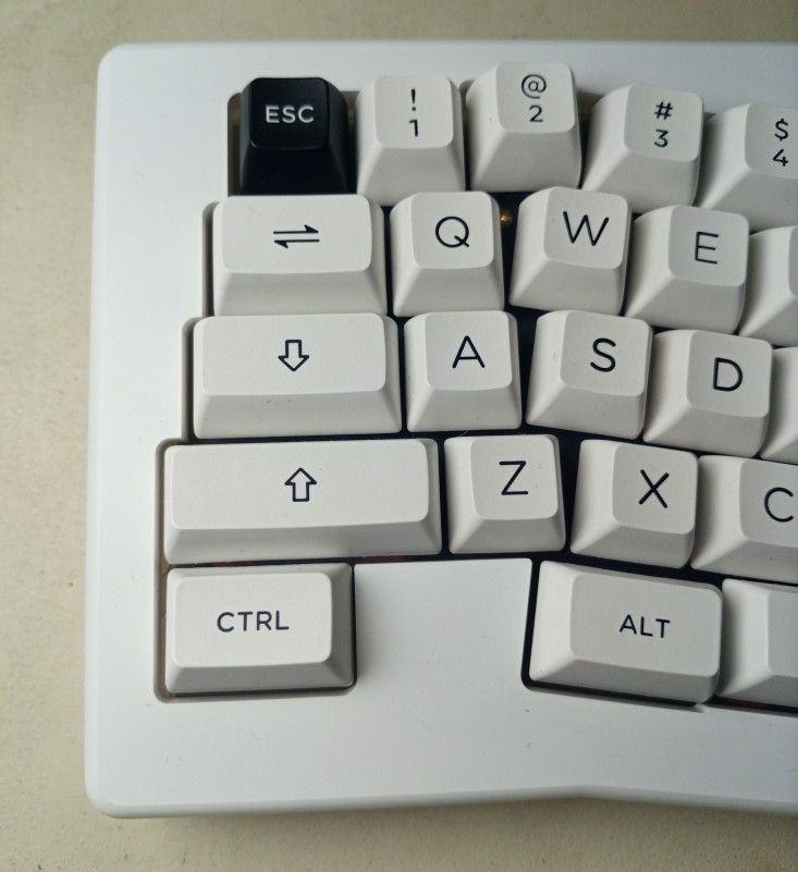 AKKO ACR PRO ALICE PLUS AND KEYCAPS, Computers & Tech, Desktops on ...