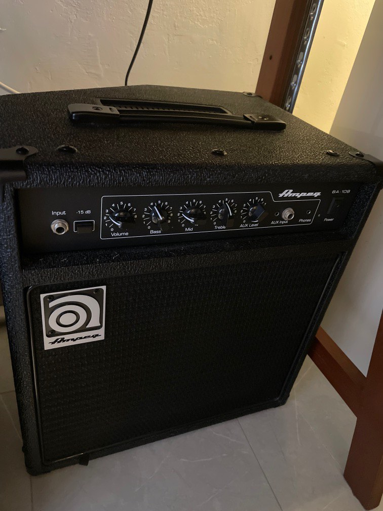 Ampeg BA-108 v2 bass amplifier, Hobbies & Toys, Music & Media, Musical ...