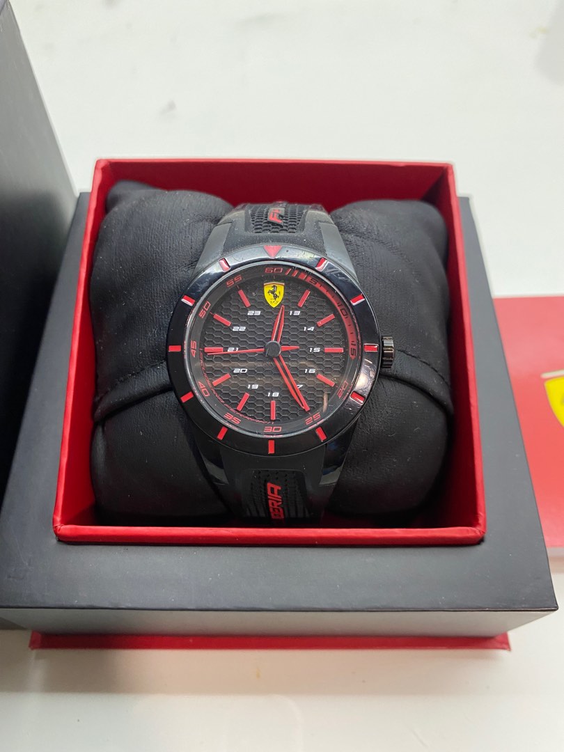 Authentic Scuderia Ferrari Watch, Men's Fashion, Watches & Accessories ...