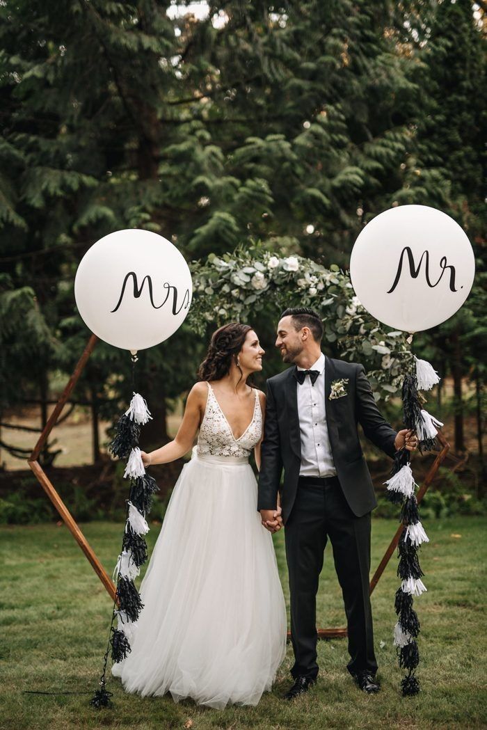 BIG Mr & Mrs Helium balloons, Hobbies & Toys, Stationery & Craft ...