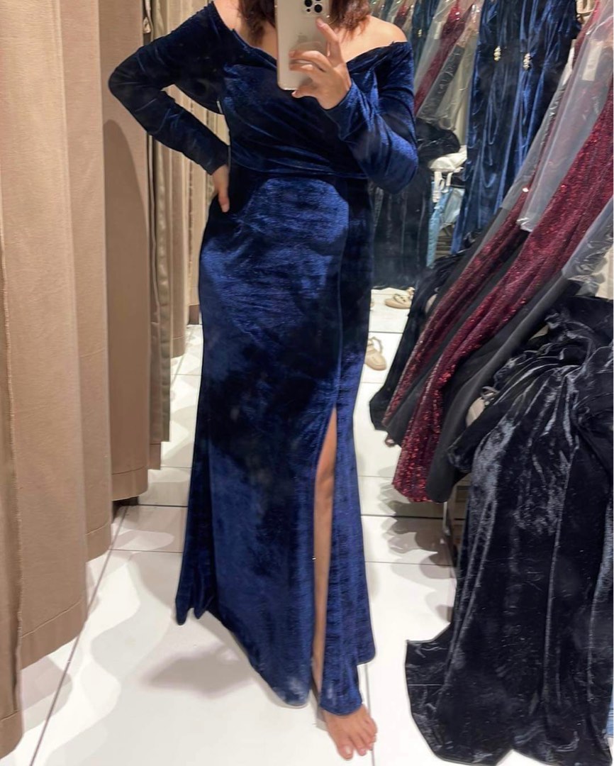 Blue Velvet evening gown, Women's Fashion, Dresses & Sets, Evening ...