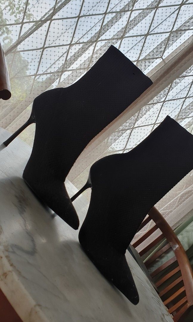 booth zara original, Fesyen Wanita, Sepatu di Carousell