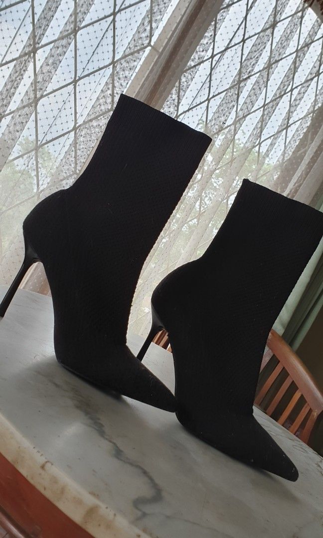 booth zara original, Fesyen Wanita, Sepatu di Carousell