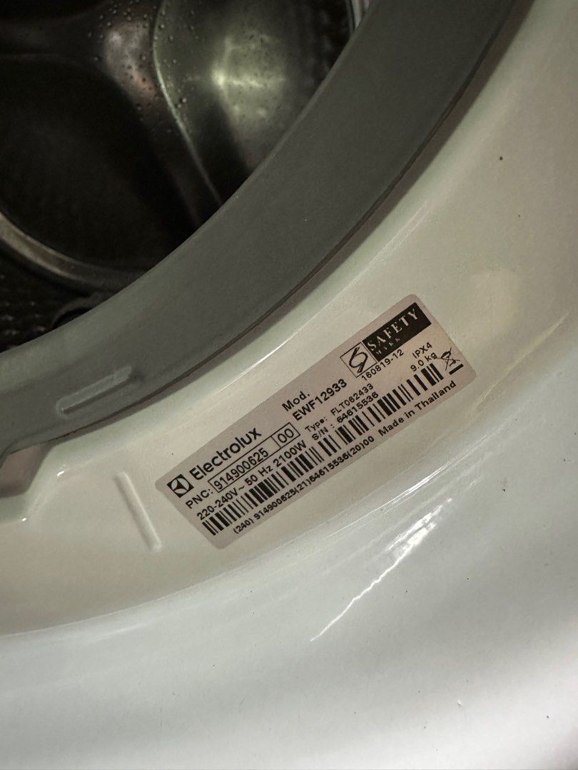 BUY NOW! ELECTROLUX 9kg Front Load Washer_EWF12933 (92588), TV & Home ...