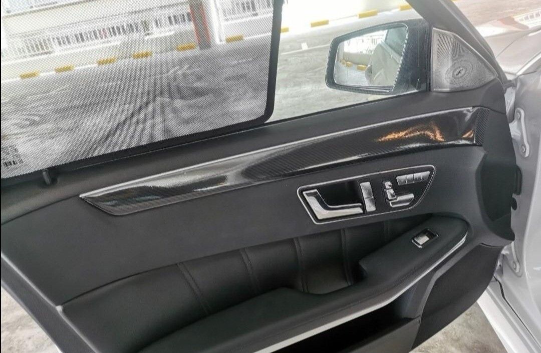 Car 5D Glossy Carbon Fiber Vinyl Installation Service, Car Accessories ...