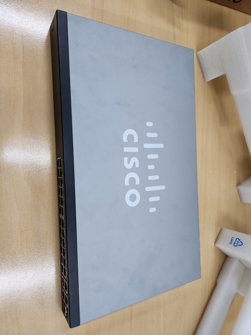Cisco 28 port switch SG300-28P, Computers & Tech, Parts & Accessories ...