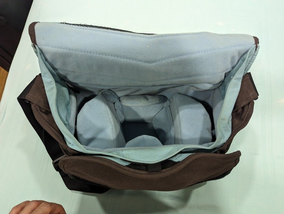 Crumpler 7 million dollar DSLR Camera Bag, Photography, Photography ...