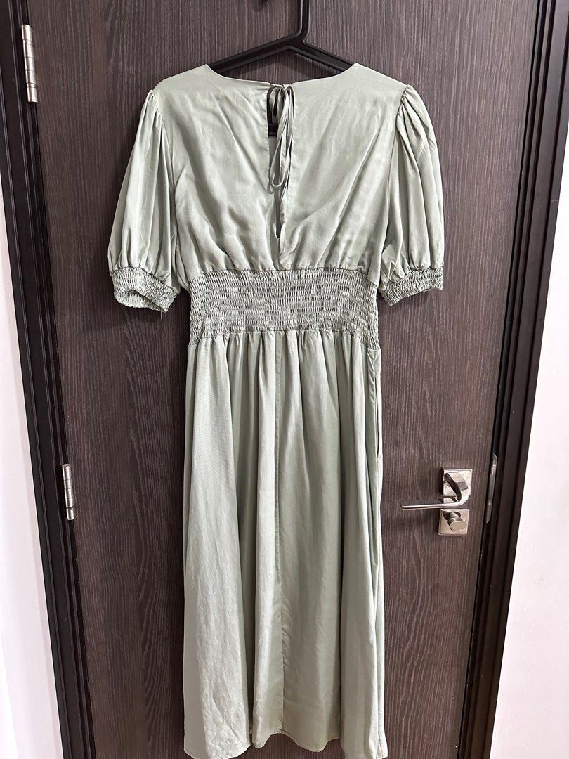 Editor market pastel green dress, Women's Fashion, Dresses & Sets ...