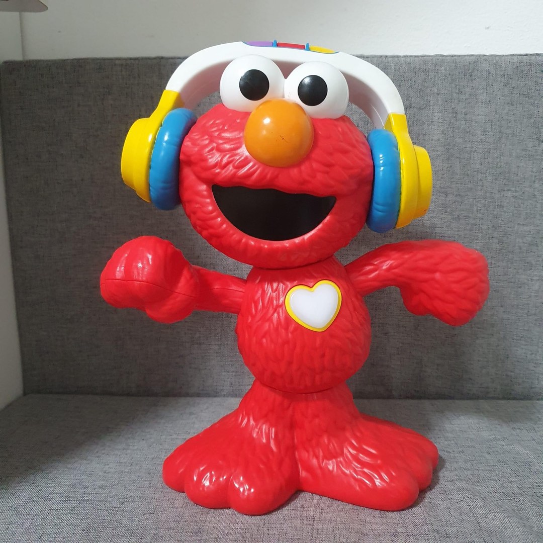 Elmo Sing And Dance Sesame Street Musical Toys Hobbies And Toys Toys And Games On Carousell