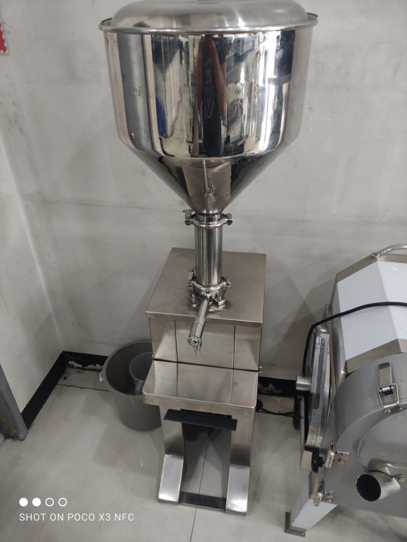 Foot Type Filling Machine, Commercial & Industrial, Industrial ...