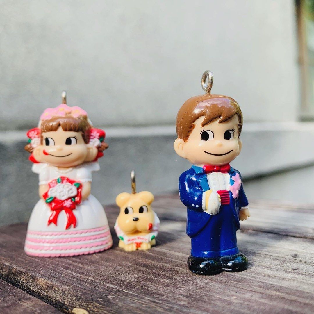 不二家｜FUJIYA PEKO CHAN 牛奶妹 迷你公仔系列 PEKO & POKO & DOG 牛奶妹 牛奶弟與狗 西式結婚組合, 書籍 ...