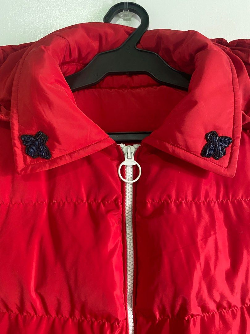 Gucci Bee Puffer Jacket, Women's Fashion, Coats, Jackets and Outerwear ...