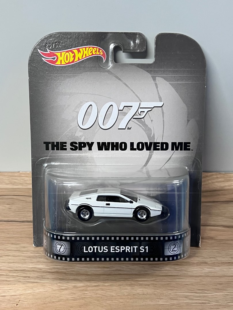 Hot Wheels retro entertainment LOTUS ESPRIT S1, Hobbies & Toys, Toys ...