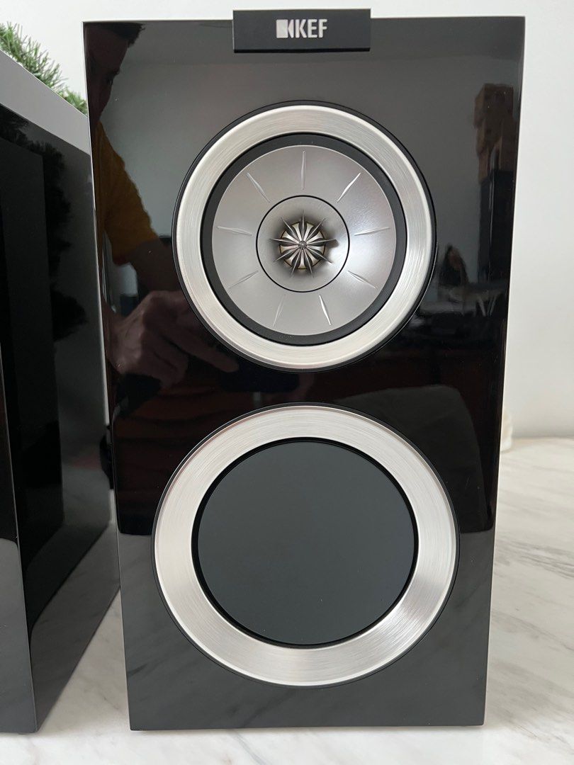 KEF R300 Reference bookshelf speakers, Audio, Soundbars, Speakers ...
