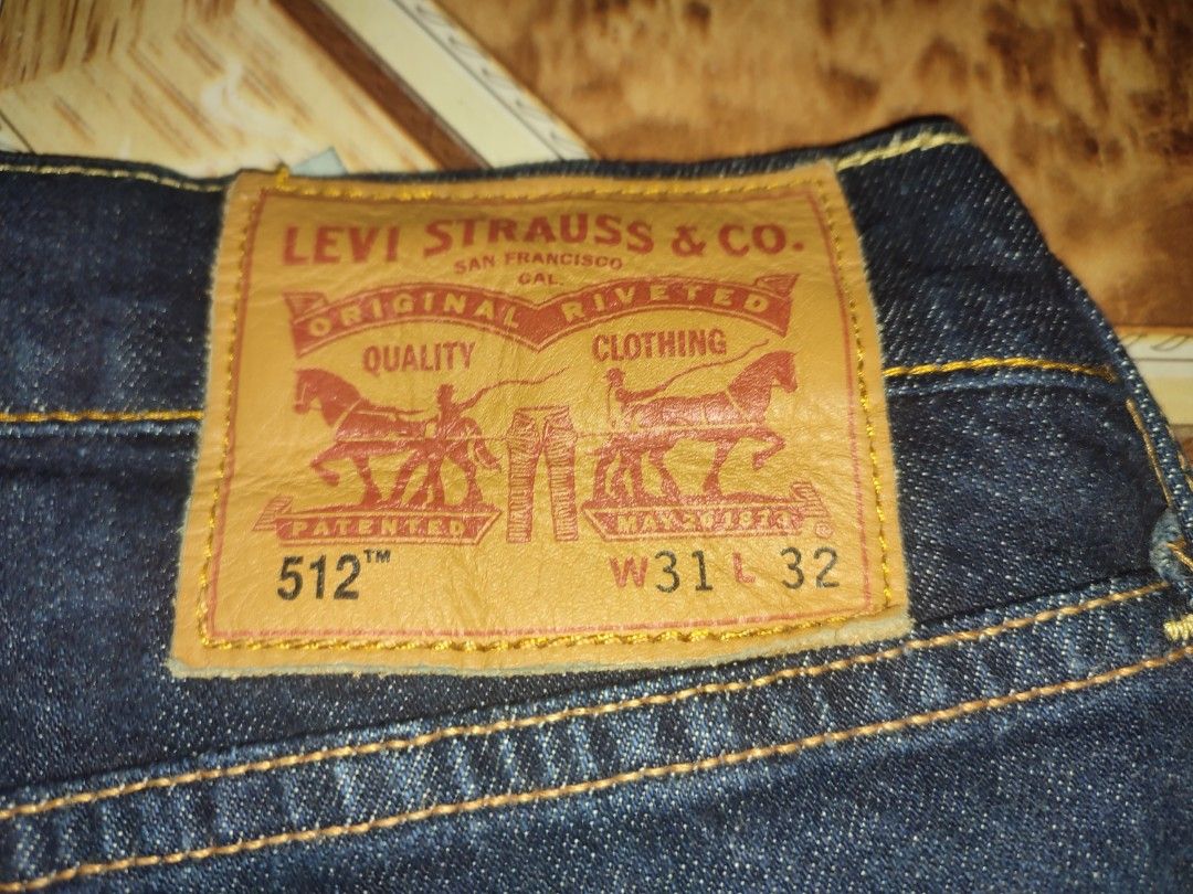Levi's 512 slim taper, Men's Fashion, Bottoms, Jeans on Carousell
