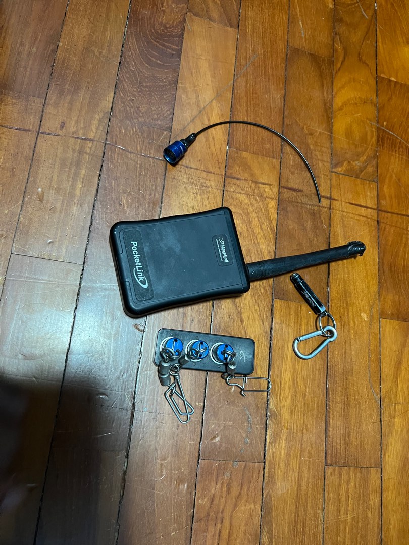 Marshall pocket link set, Announcements on Carousell