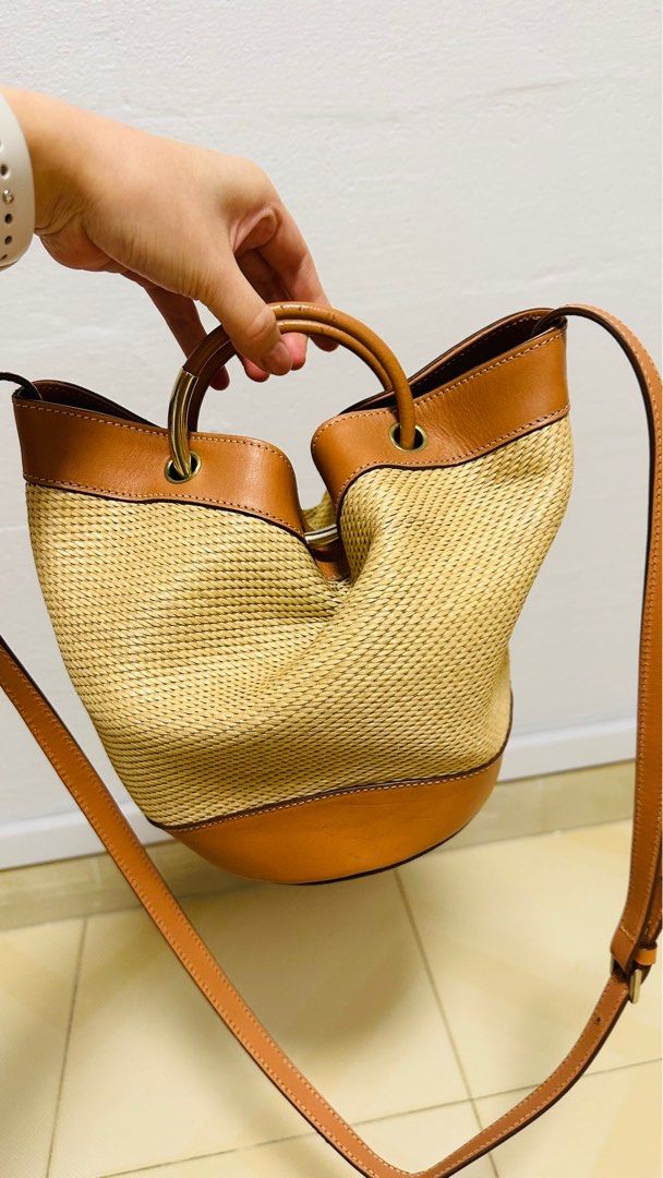 Massimo Dutti bag, Women's Fashion, Bags & Wallets, Shoulder Bags on ...