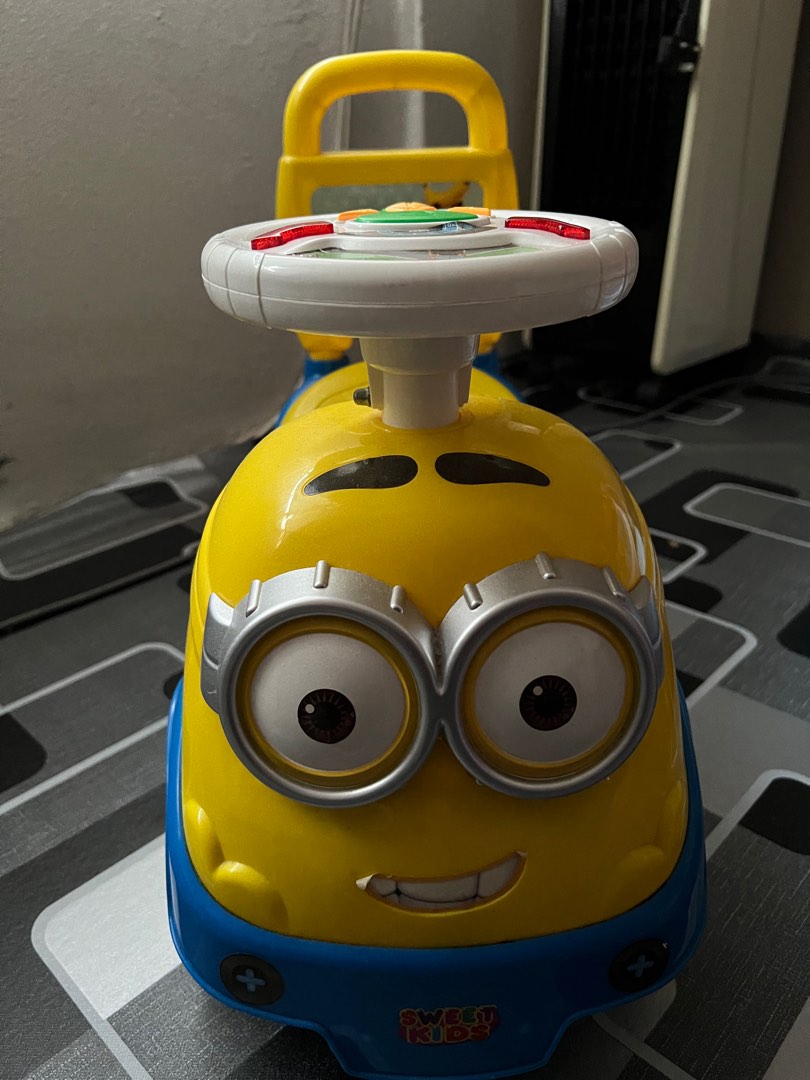 Minion car, Babies & Kids, Infant Playtime on Carousell