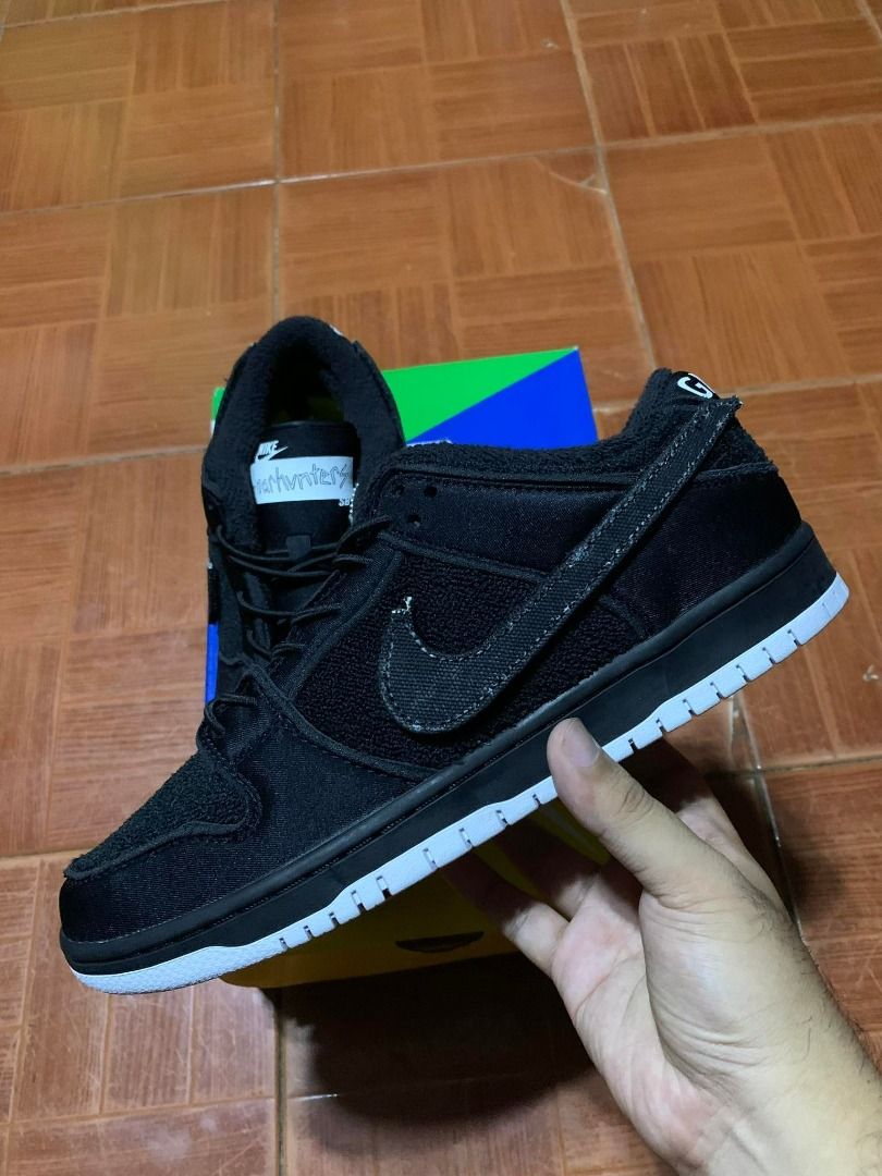 Nike Dunk Low SB 'Gnarhunters', Men's Fashion, Footwear, Sneakers on ...