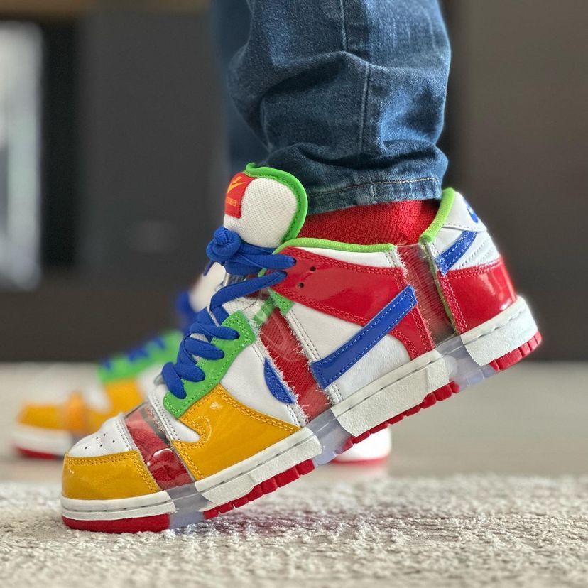 Nike SB Dunk Low Sandy Bodecker x Ebay, Men's Fashion, Footwear ...