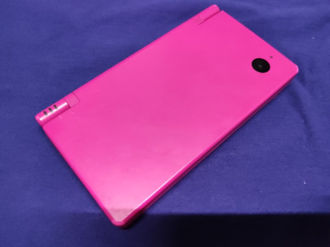 Nintendo DSi Pink, Video Gaming, Video Game Consoles, Nintendo on Carousell