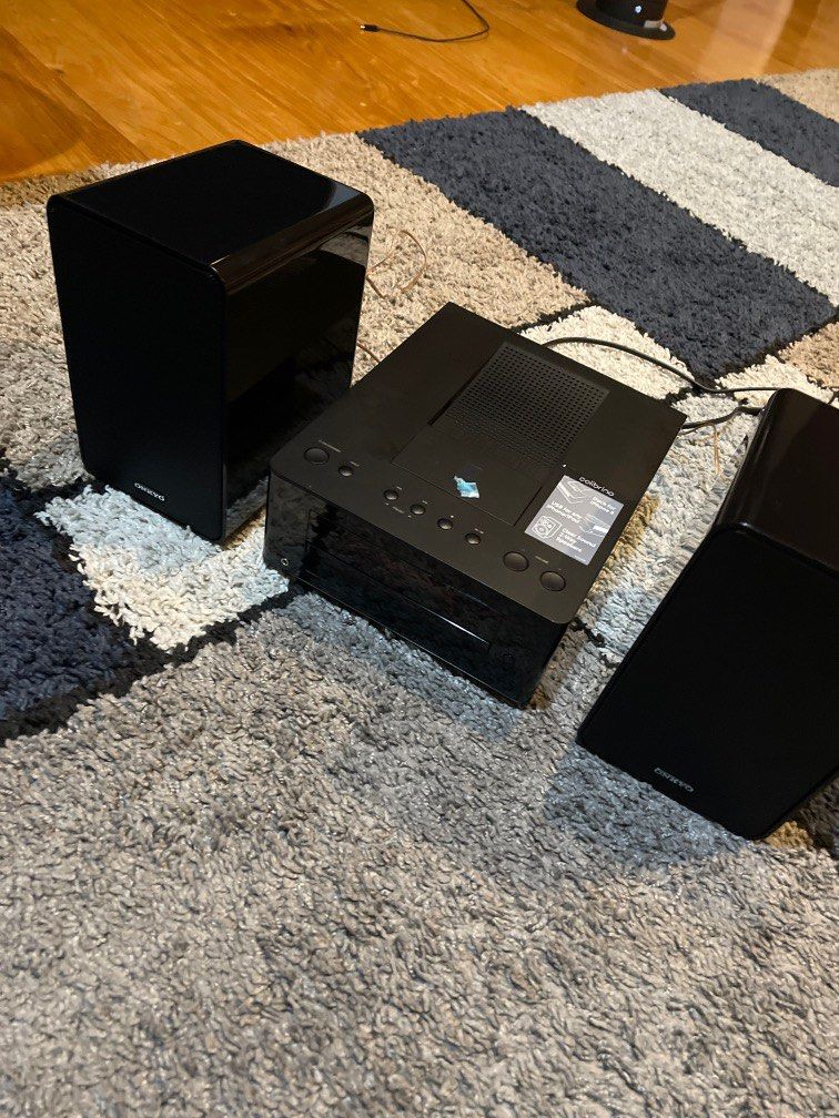 Onkyo Speakers (Sound System CD Receiver + 2 Speakers), Audio, Soundbars, Speakers & Amplifiers ...
