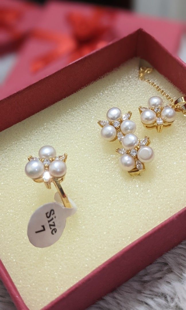 Palawan freshwater pearl jewelry set, Women's Fashion, Jewelry ...