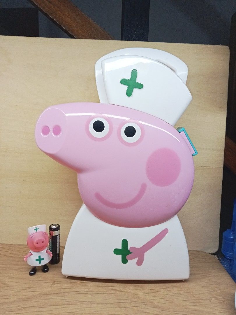 Peppa Pig Nursing Kit Box with nurse Peppa Pig, Hobbies & Toys, Toys ...