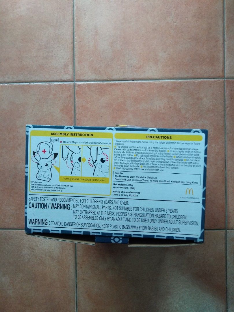 Pikachu Hand Carrier, Hobbies & Toys, Memorabilia & Collectibles, Fan ...