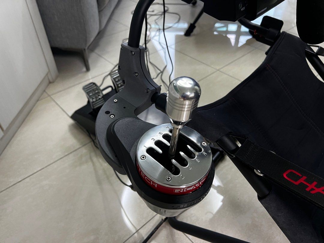 Playseat Challenge + Thrustmaster T300 Ferrari Integral Wheel + T3PA ...