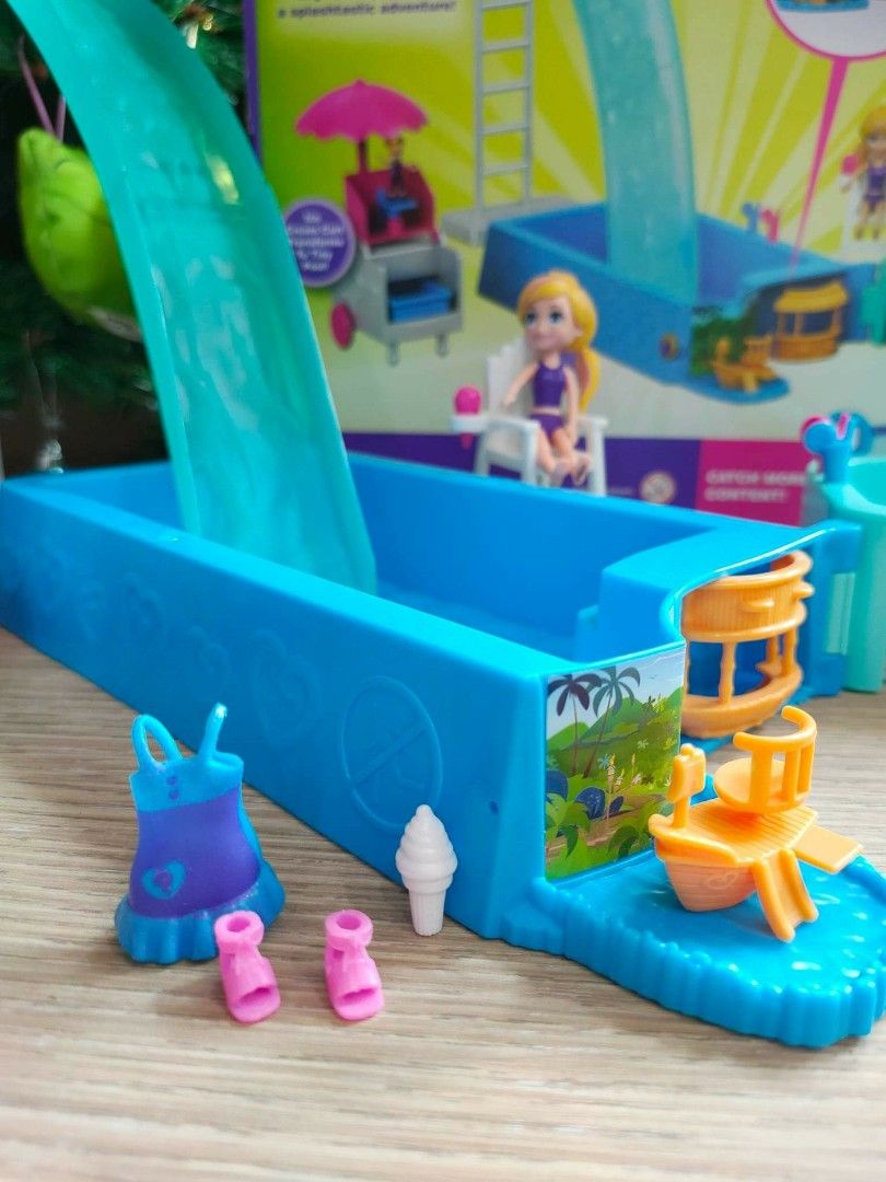 Polly pocket splashtastic pool, Hobbies & Toys, Toys & Games on Carousell