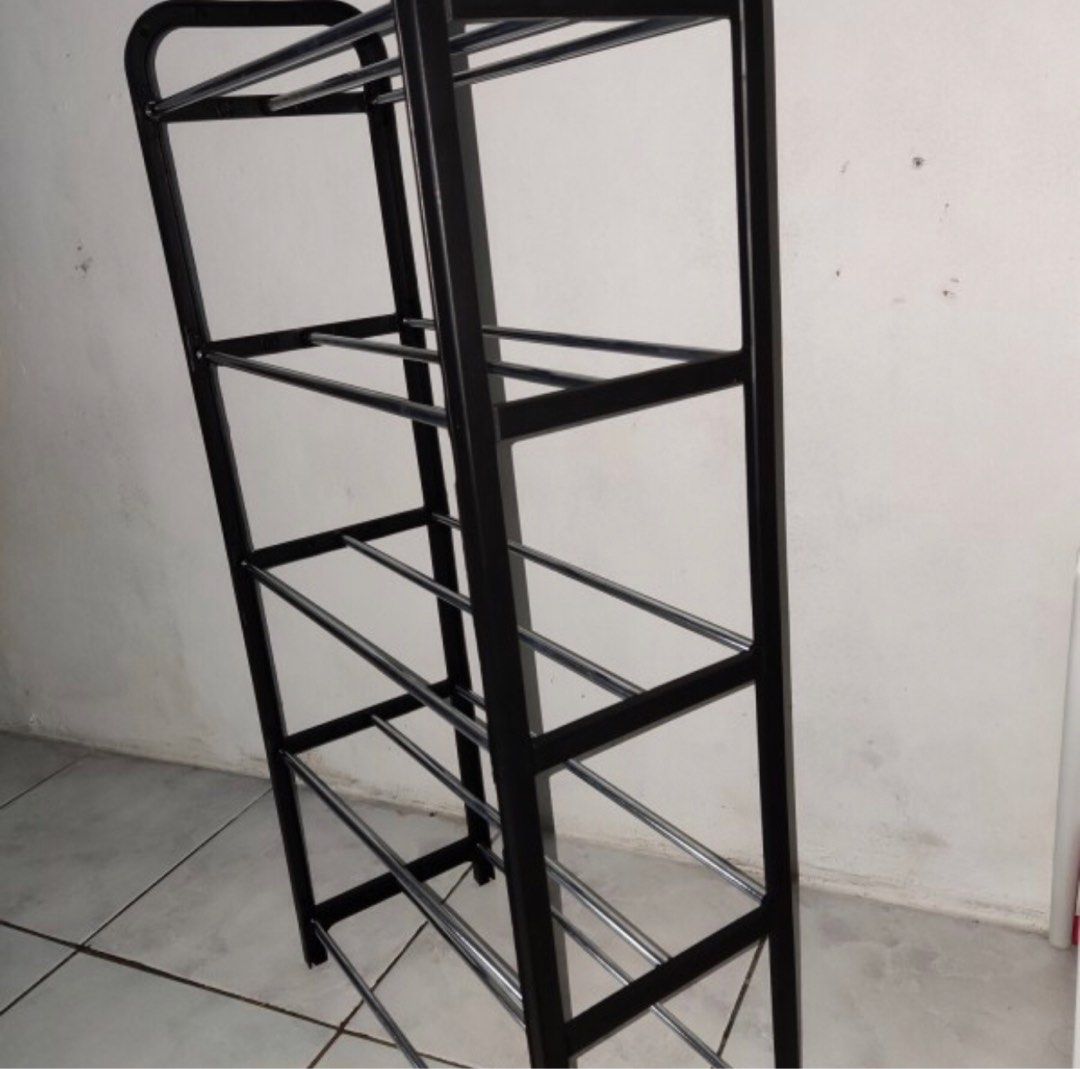 Rak sepatu informa, Perabotan Rumah di Carousell