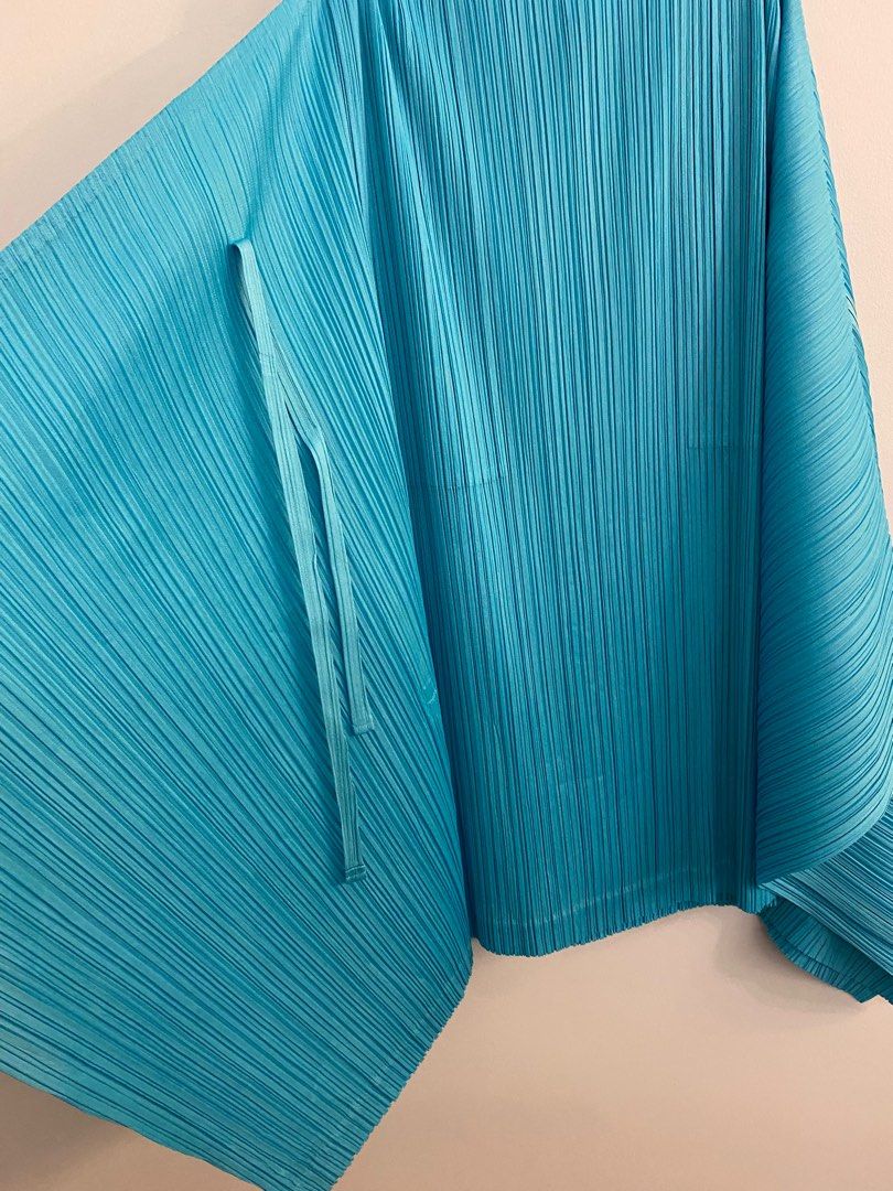 (RTP $750) ISSEY MIYAKE PLEATS PLEASE KOBE LONG SKIRT, Luxury, Apparel ...