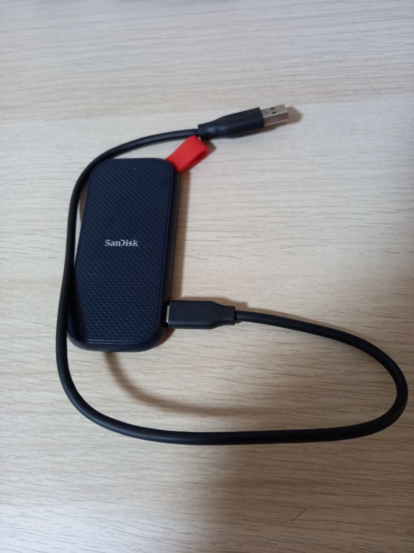 SanDisk External SSD 1TB (SDSSDE30), Computers & Tech, Parts ...