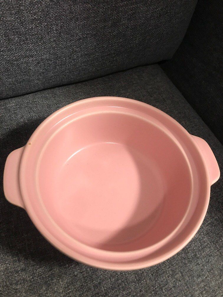 Sanrio 2008 hello Kitty pink claypot, Furniture & Home Living ...