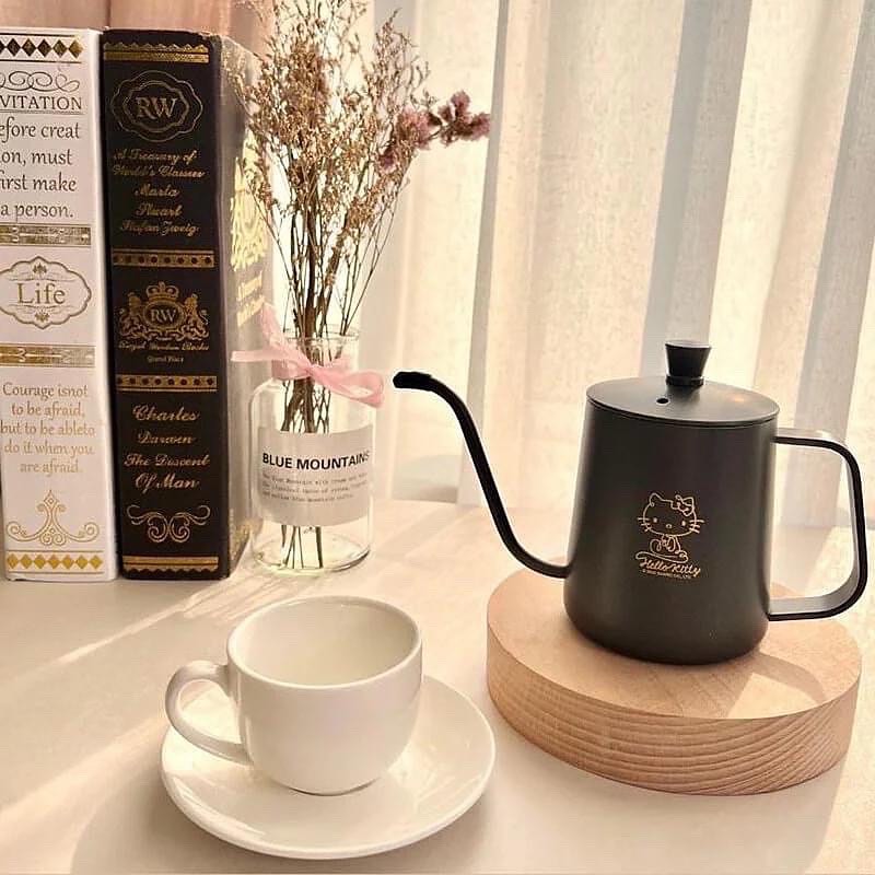 Sanrio Hello Kitty Aesthetic Coffee Drip Pot, Furniture & Home Living ...