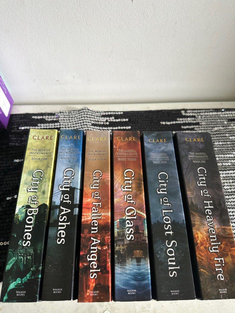 Shadow hunter books, Hobbies & Toys, Books & Magazines, Fiction & Non ...