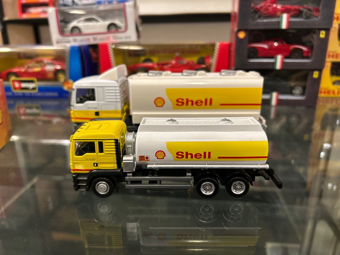 Shell Truck Tanker Lot of 2 Unit, Hobbies & Toys, Toys & Games on Carousell