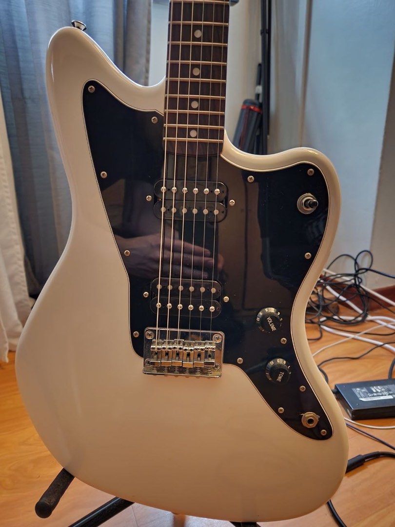 Squier Affinity Jazzmaster Hh Electric Guitar Arctic White Hobbies And Toys Music And Media