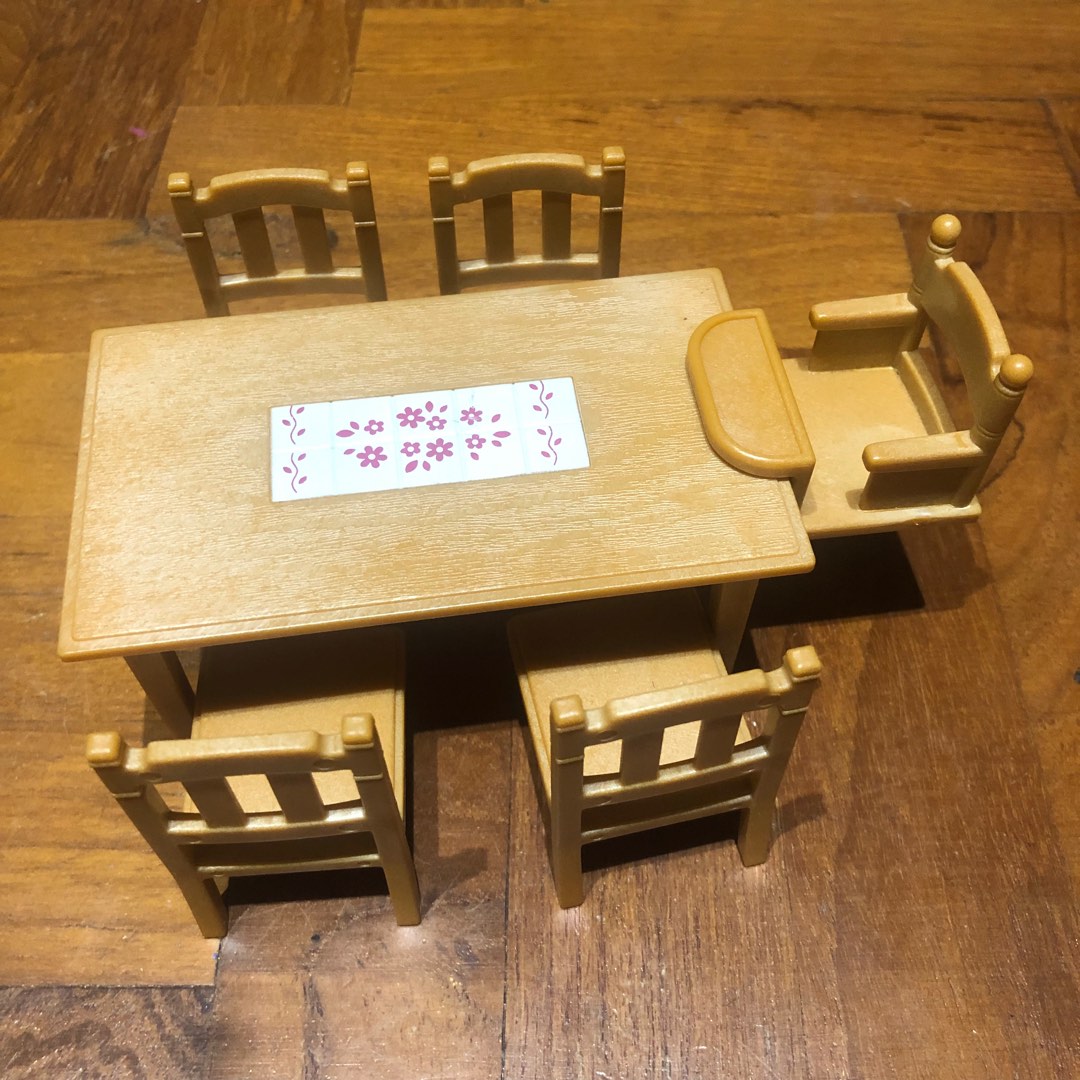 sylvanian families dining table set, Hobbies & Toys, Toys & Games on ...