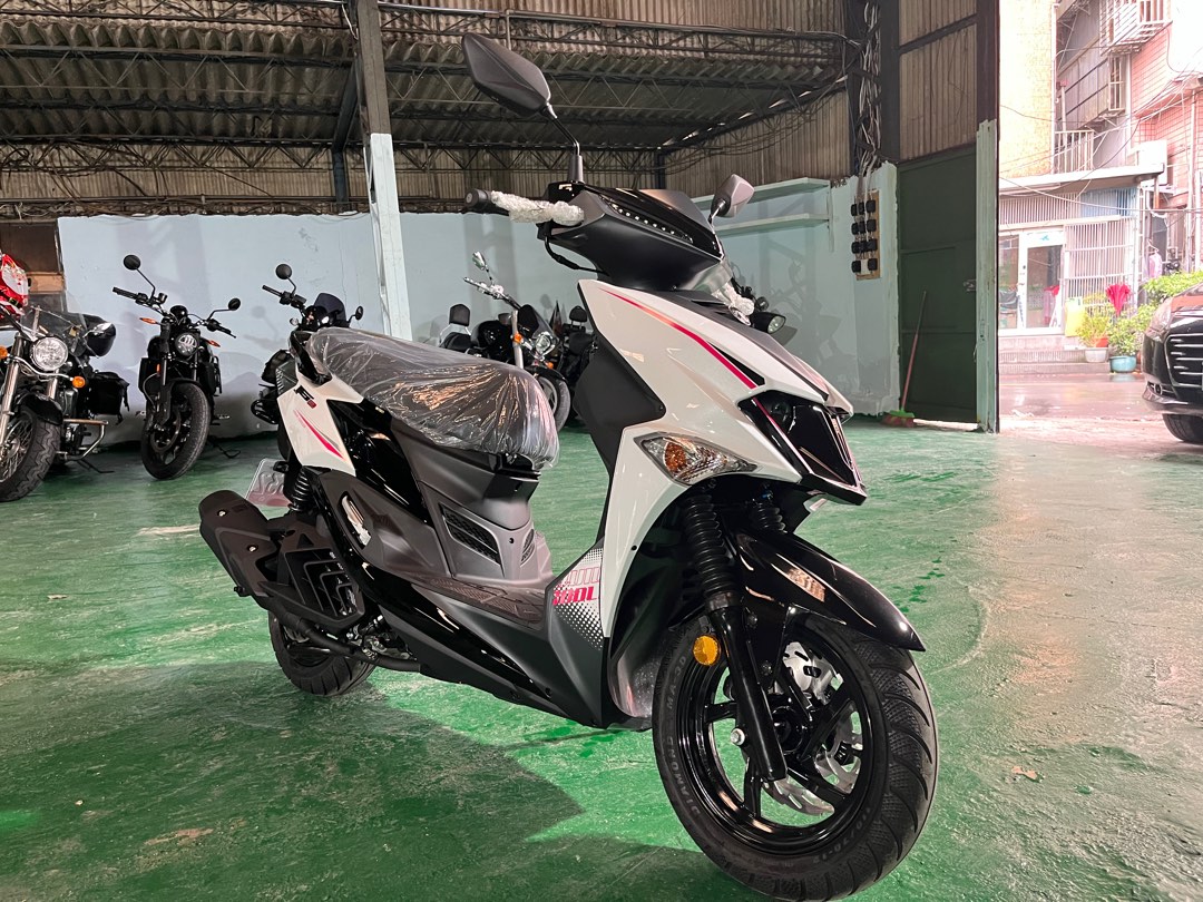 SYM JET SL125, 機車, 重機在旋轉拍賣