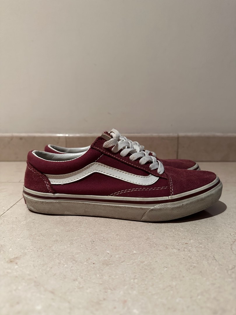 Vans Maroon Shoes, Women's Fashion, Footwear, Sneakers on Carousell